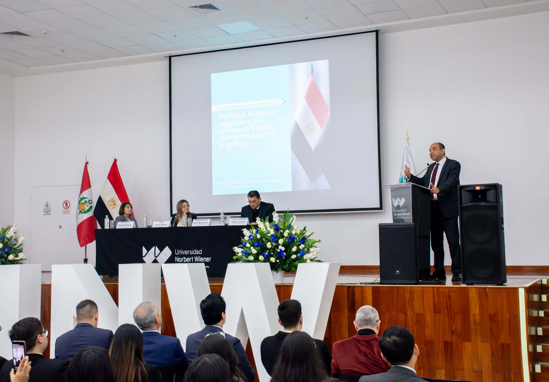 UNIVERSIDAD NORBERT WIENER RENUEVA SU IMAGEN CORPORATIVA - Universidad ...